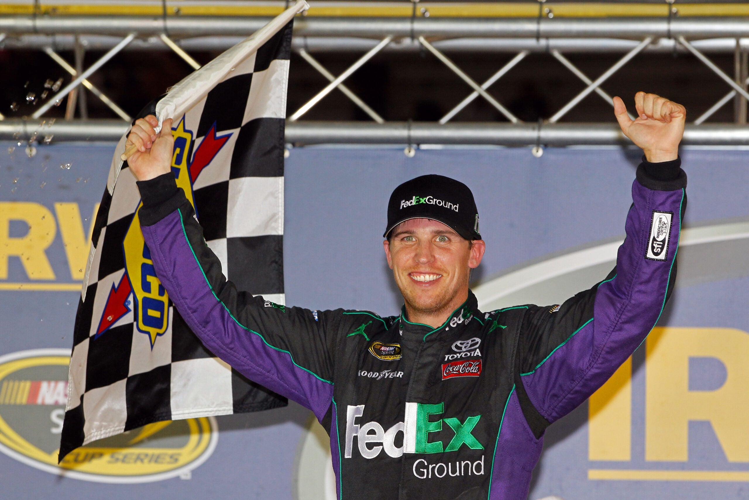 Hamlin captures NASCAR race at Bristol Motor Speedway