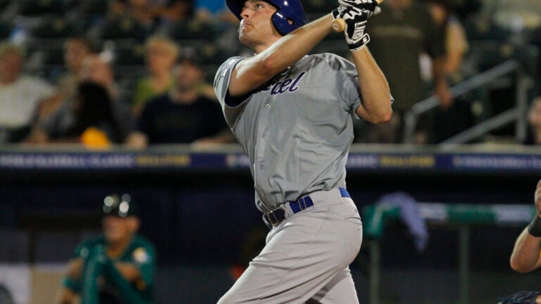 Former Wellesley High baseball star Nate Freiman moves on to Astros