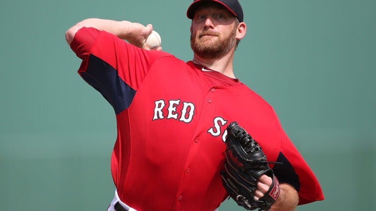 Ryan Dempster shines in his debut with Red Sox