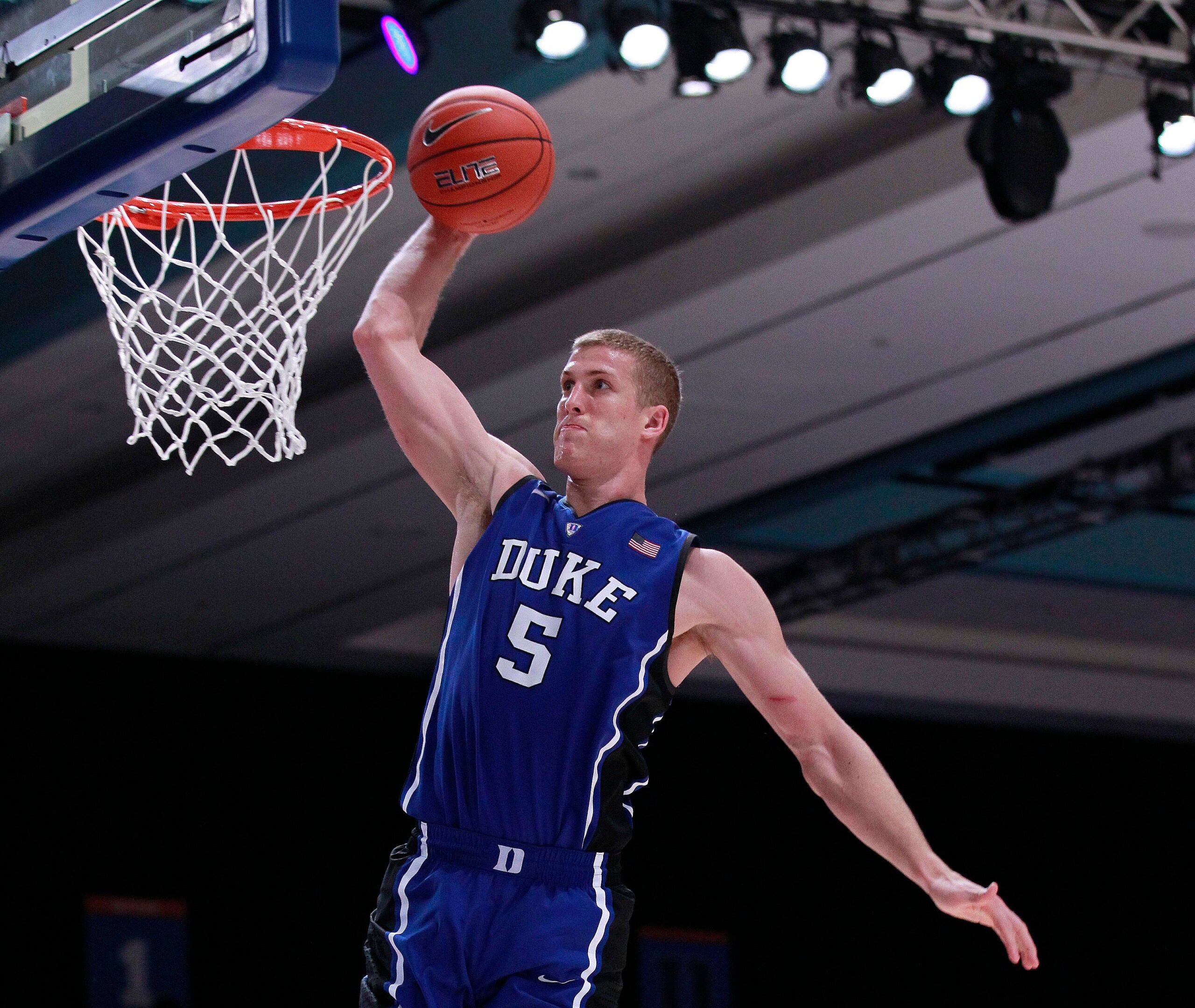 Cook helps No. 5 Duke deny No. 2 Louisville in Battle 4 Atlantis ...