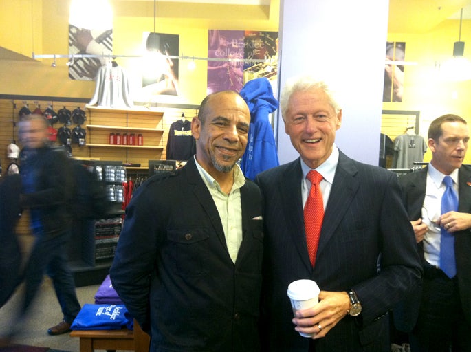 Bill Clinton does a little shopping at Berklee bookstore