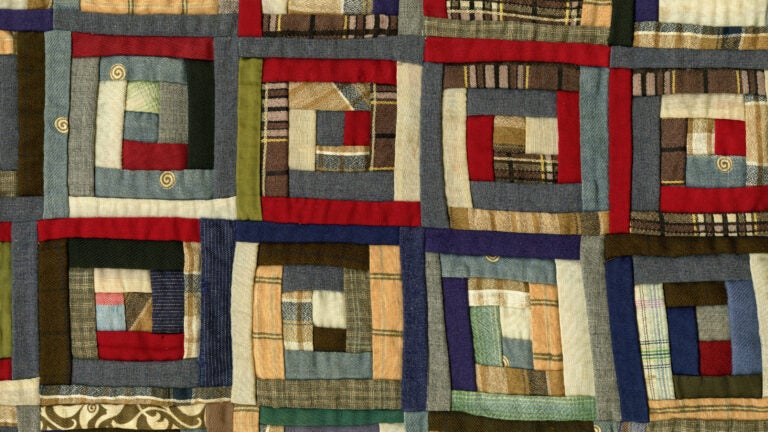 Museum exhibit tells the story of the Civil War through quilts