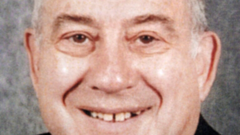 Jack Radlo, 87; Radlo Foods chairman championed brown eggs from New England