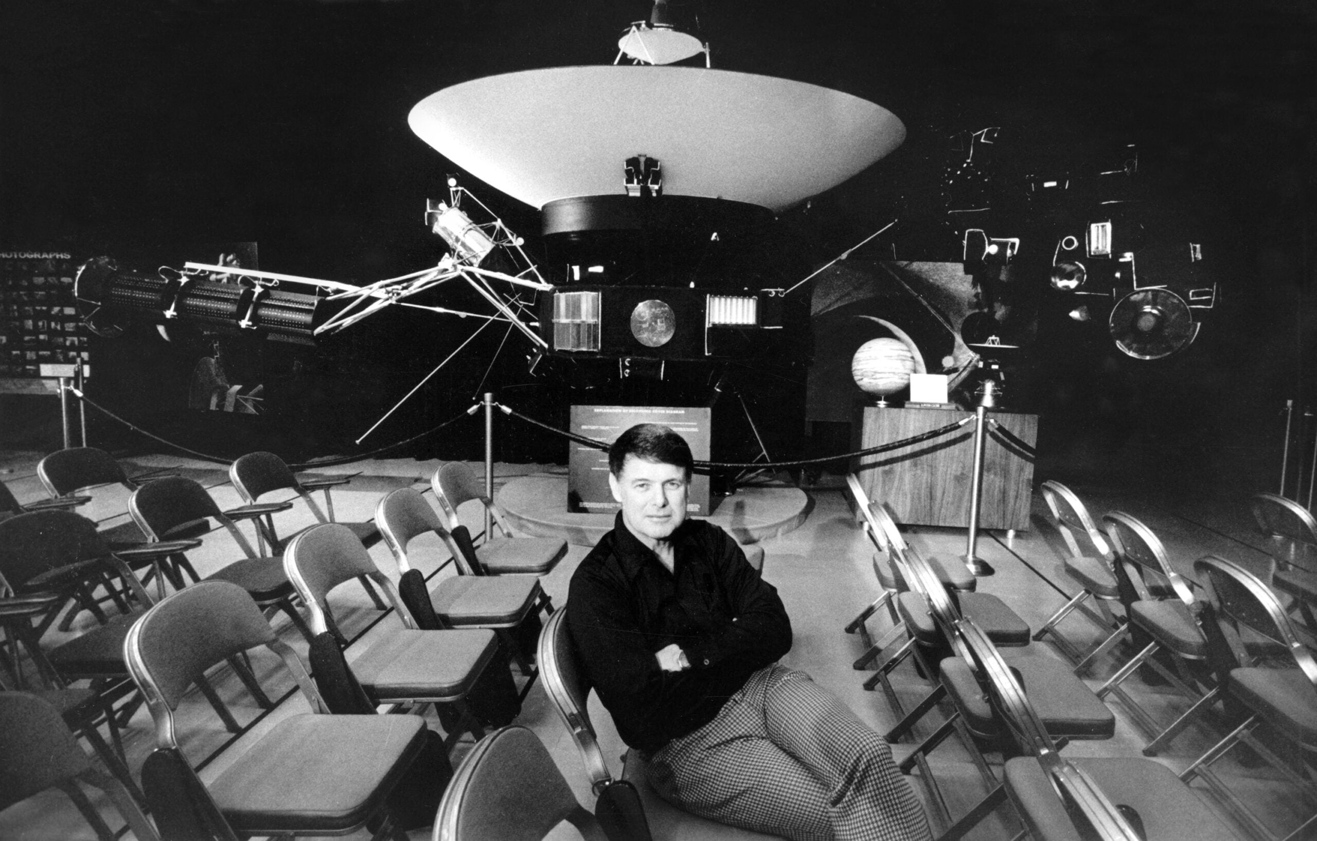 Bruce Murray, ex-director of Jet Propulsion Laboratory, dies at 81