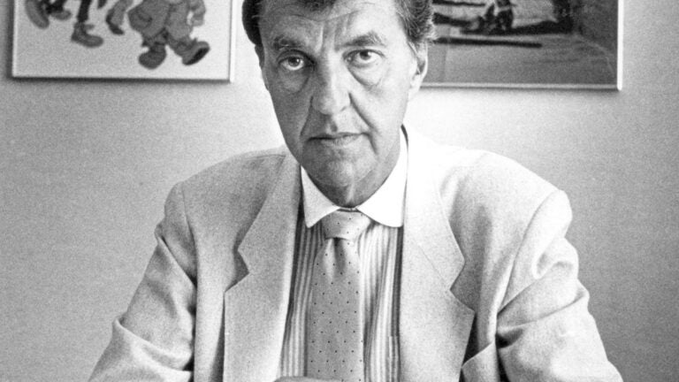 Cartoon studio founder Lou Scheimer dies