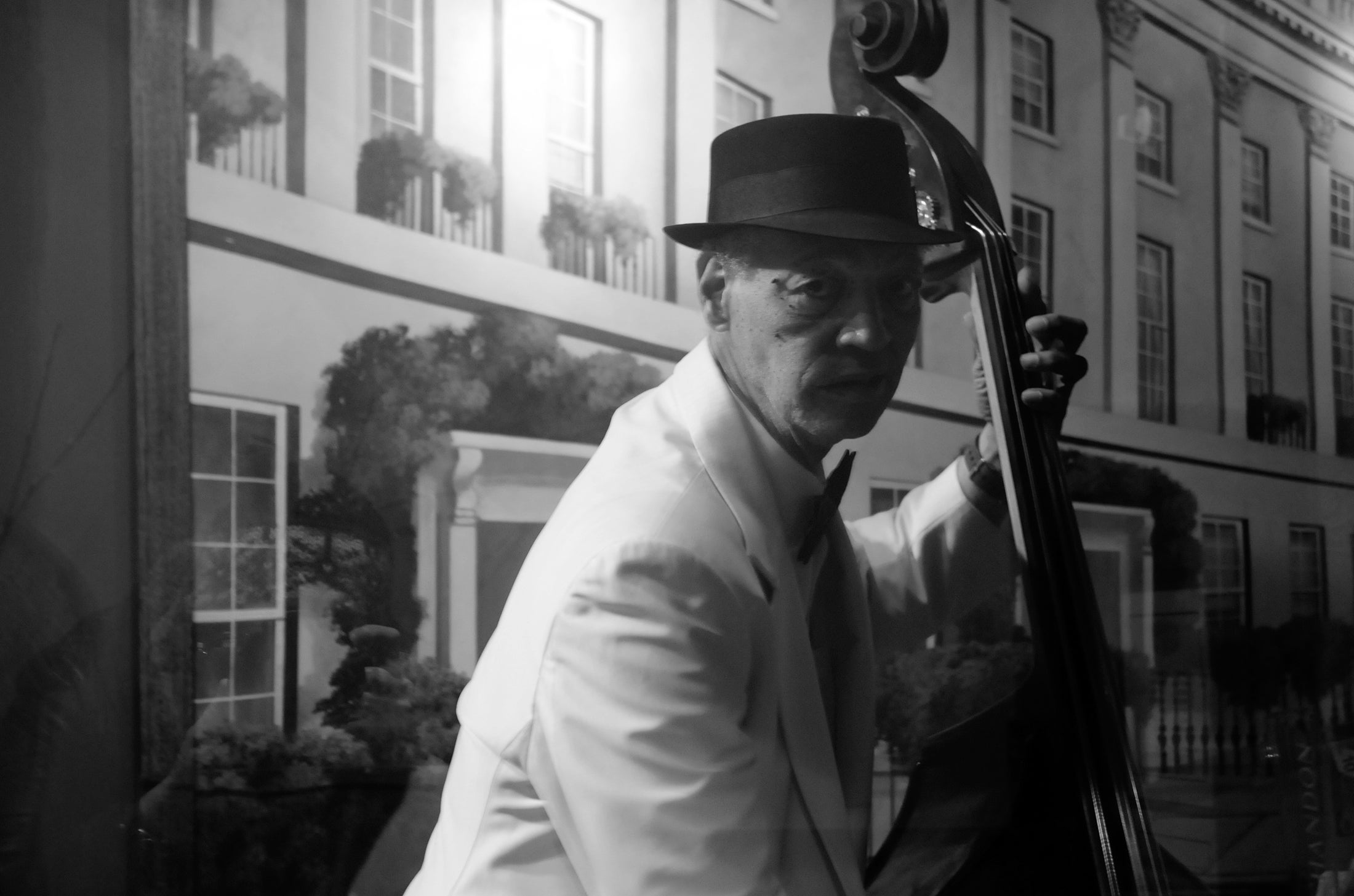 Butch Warren, Washington-born jazz bassist, dies at 74