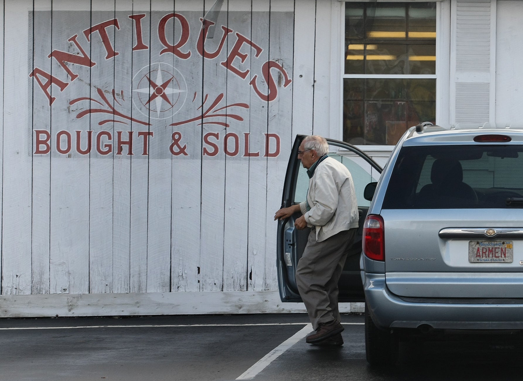 82-year-old store owner chases robber through three towns south of Boston