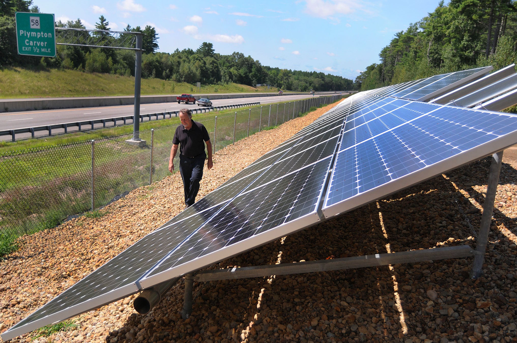 Carver welcomes highway solar array