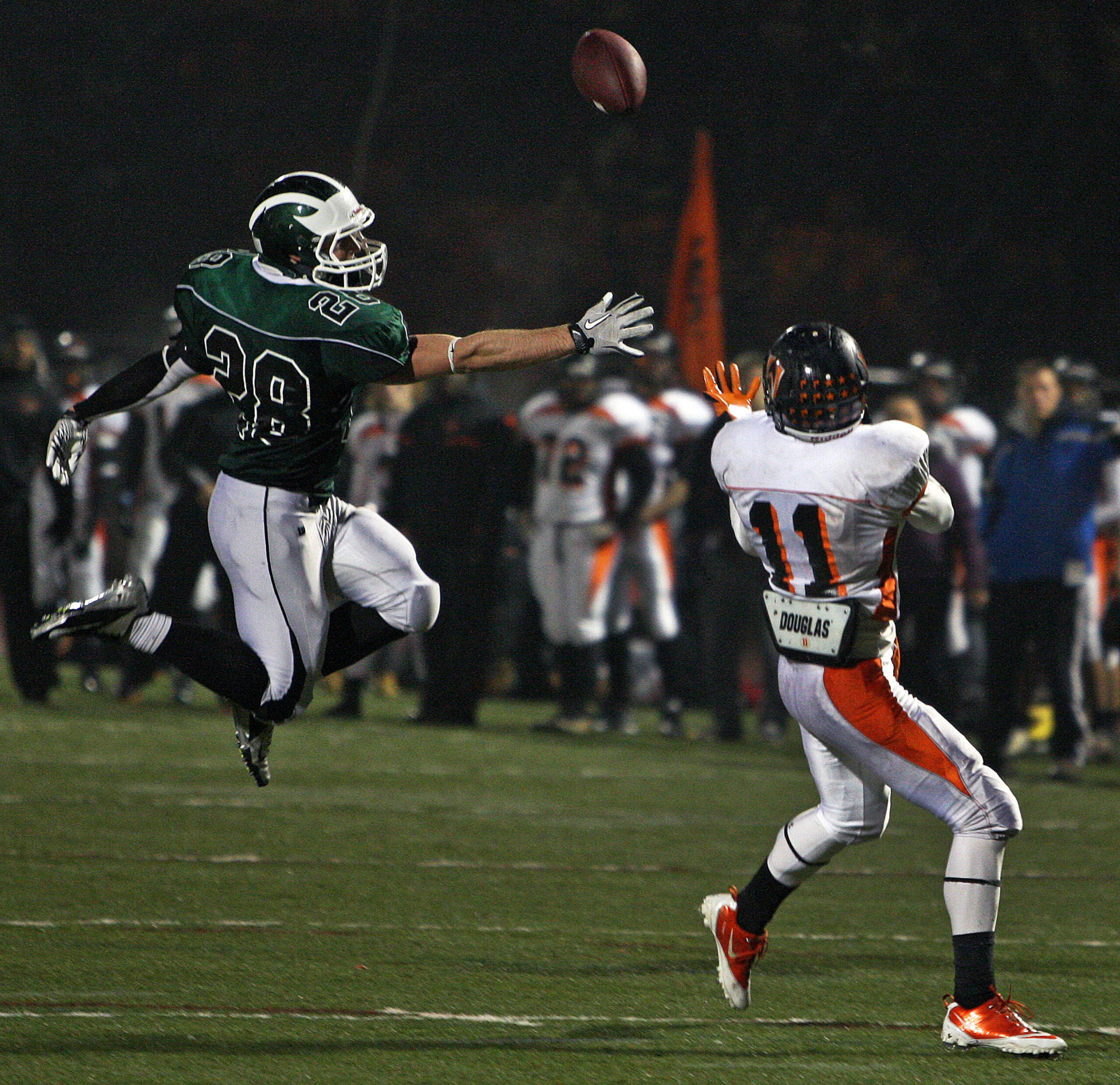 Wayland wins behind powerful duo of Williamses