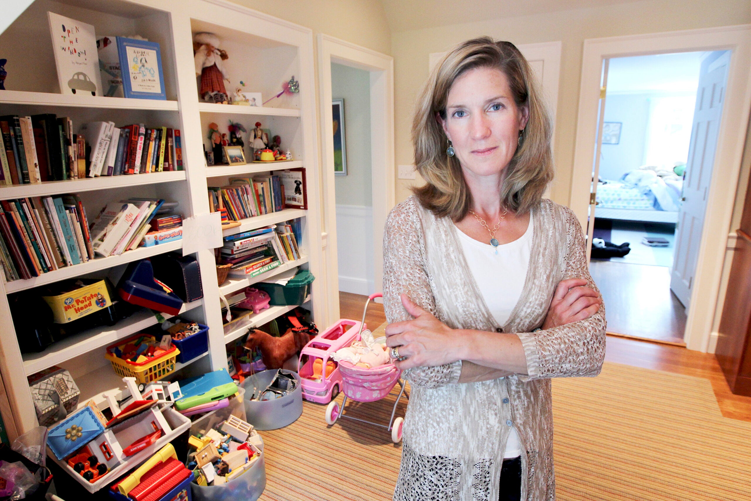 Today’s families are prisoners of their own clutter