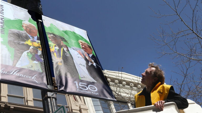 Legendary runner Bill Rodgers kicks off marathon season in Boston