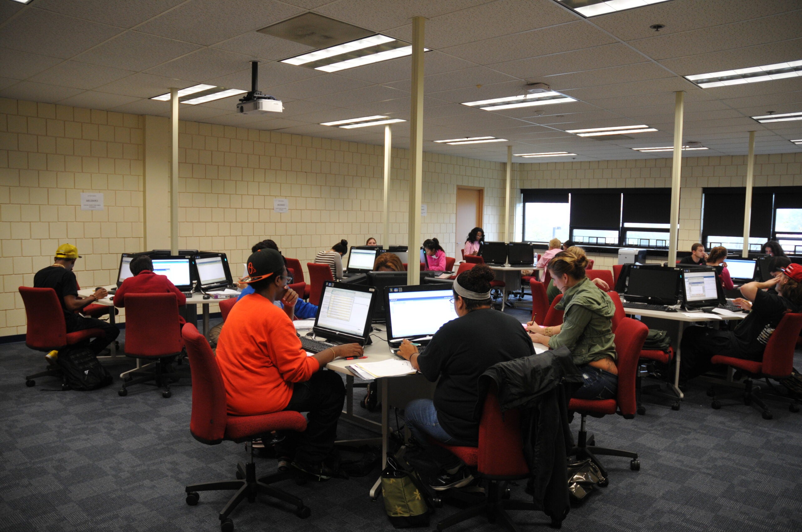 Community colleges try new approach to remedial math