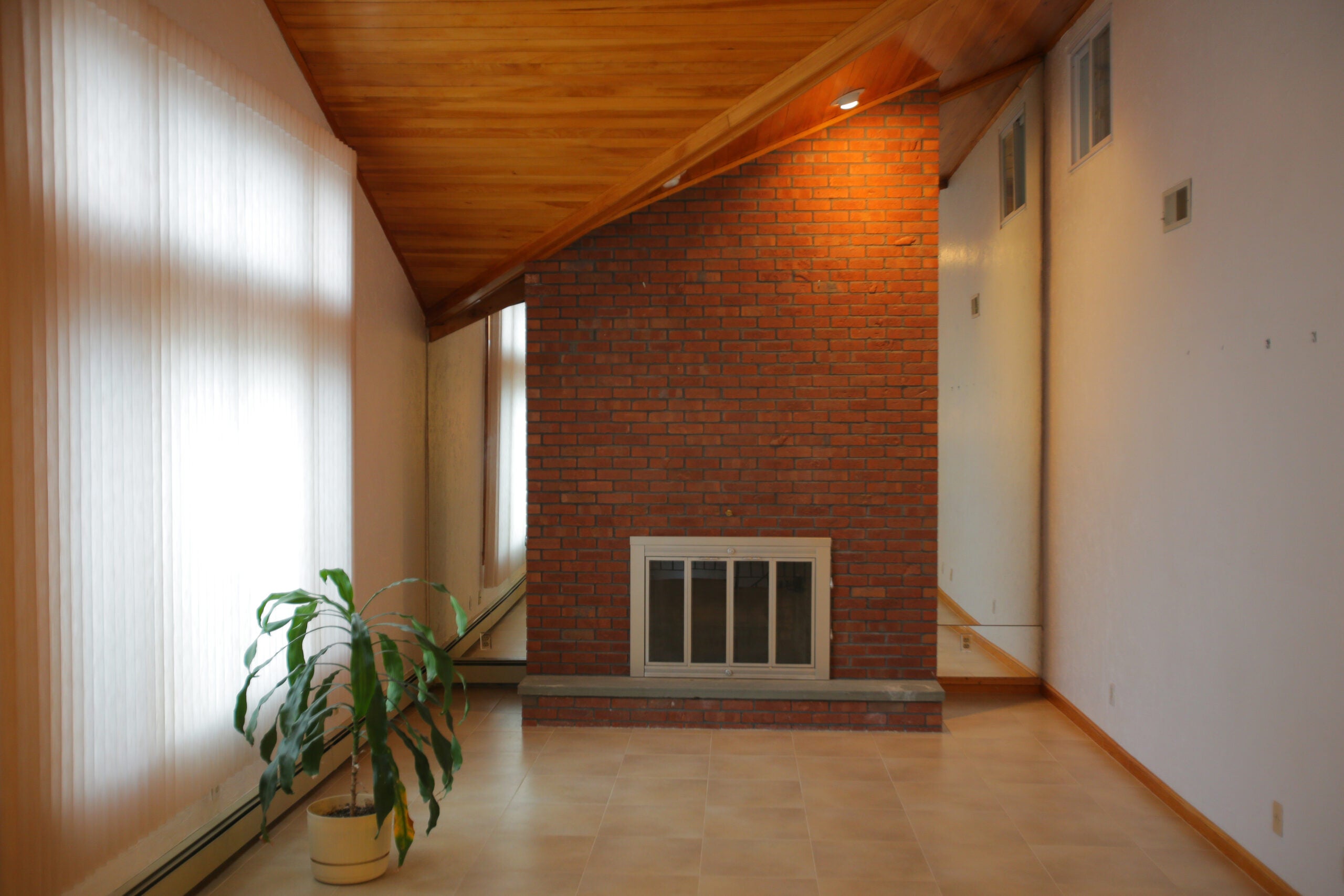 Raised Living Room With Wood Ceilings Beam, Decorative Solid Wood