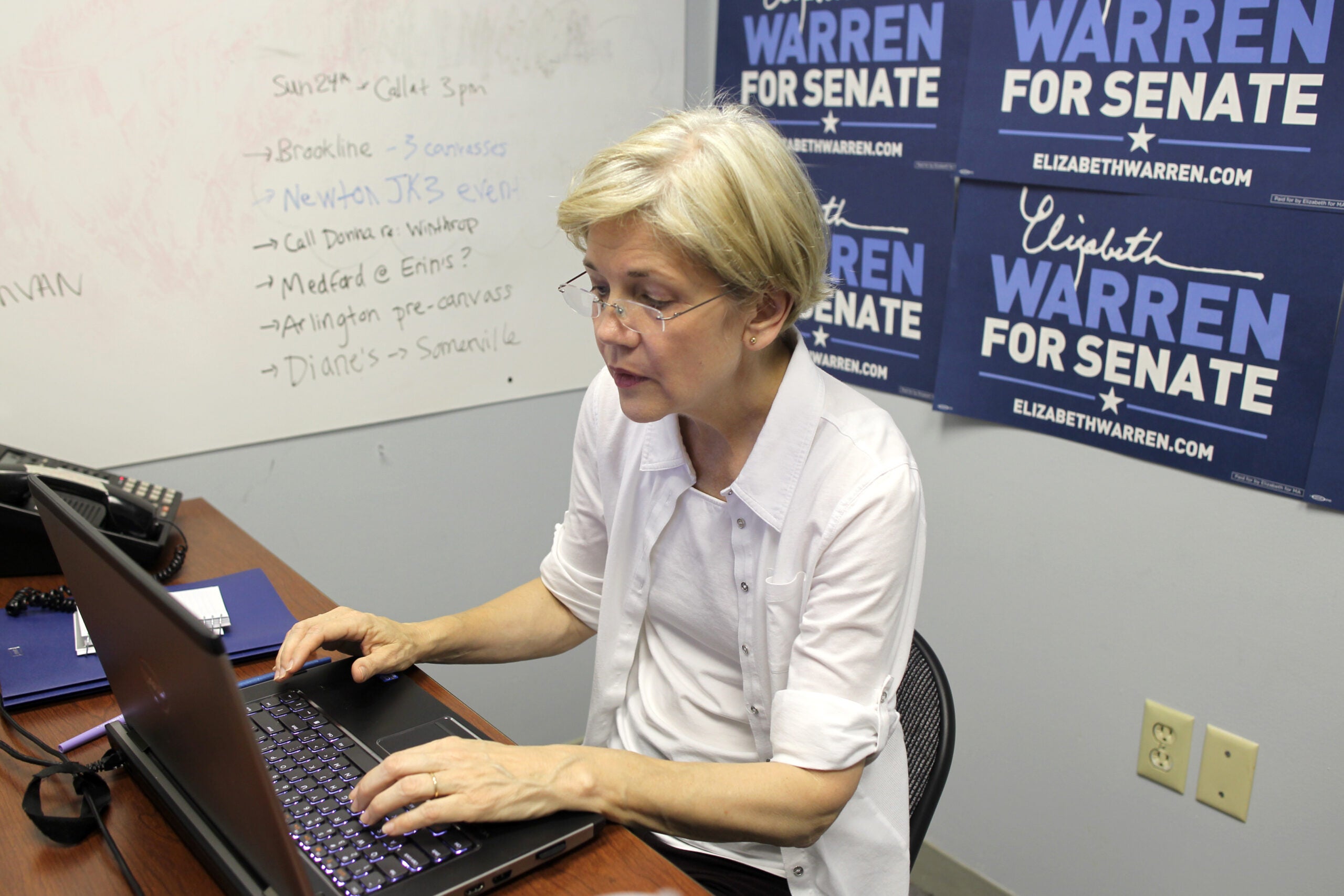 Elizabeth Warren tells Boston.com chat she will bring outsider view to ...