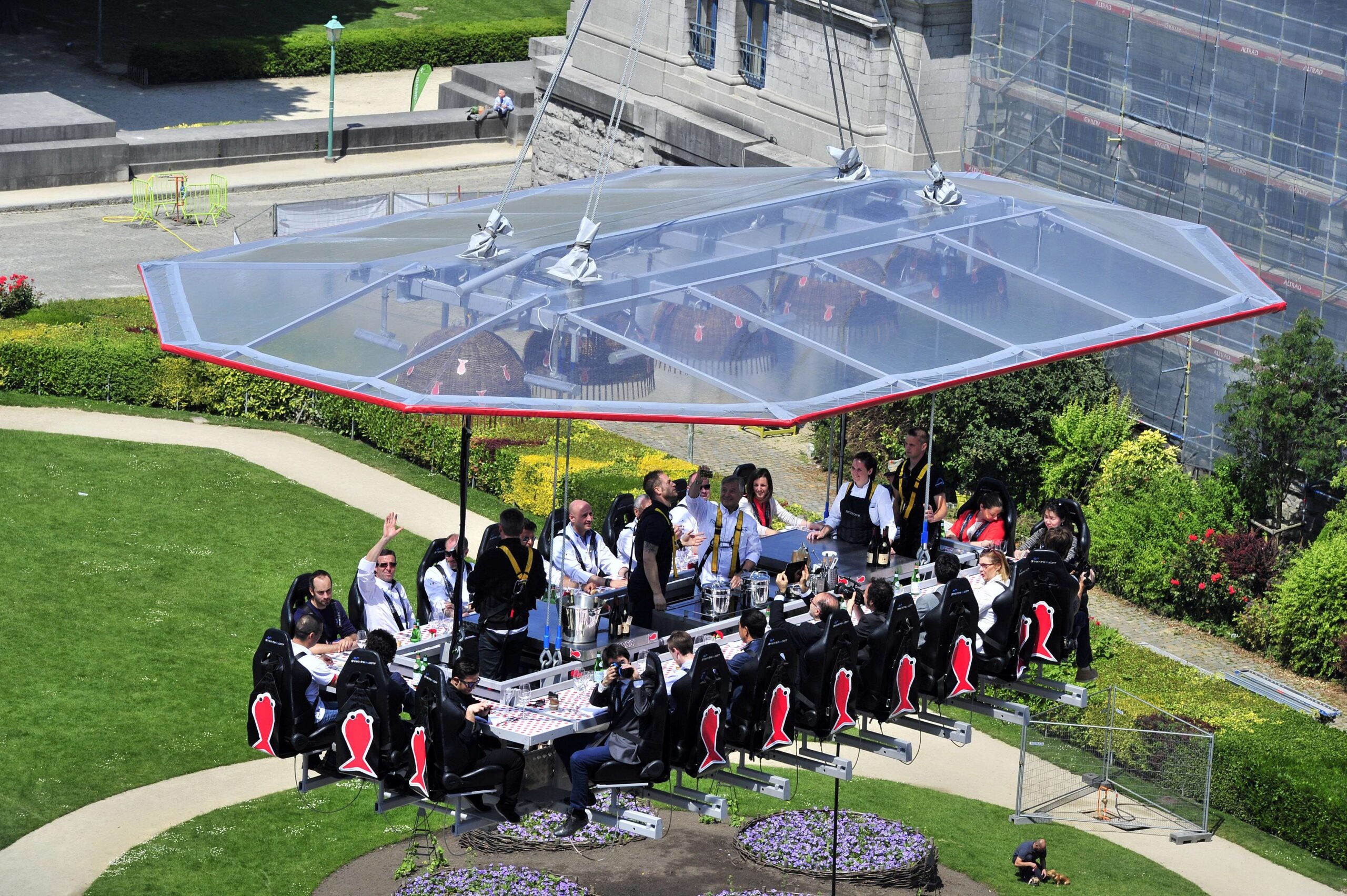 Grab Dinner with a View at This Table Suspended From a Crane