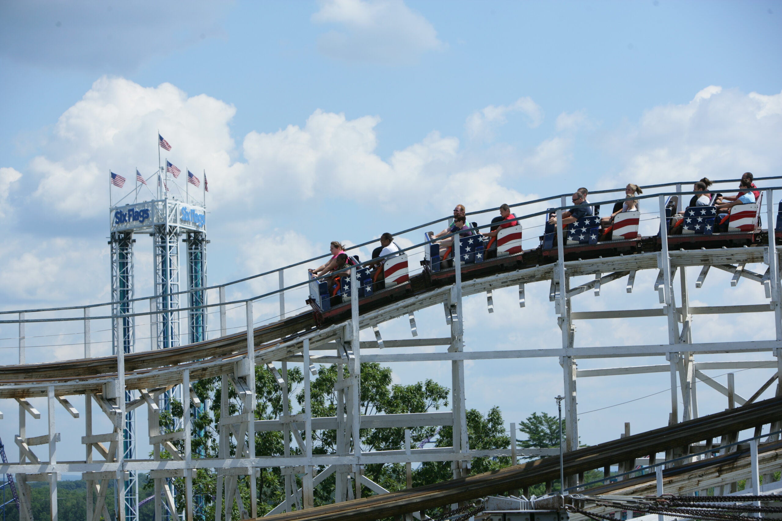 Cyclone at Six Flags New England is Retiring July 20, Riders ‘Devastated’