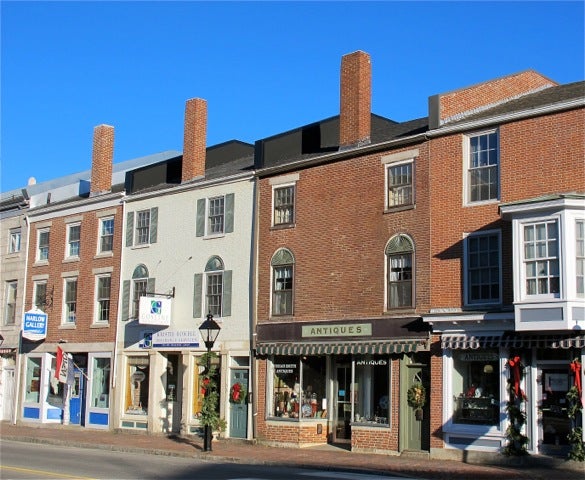 5 Reasons to Visit Hallowell, Maine