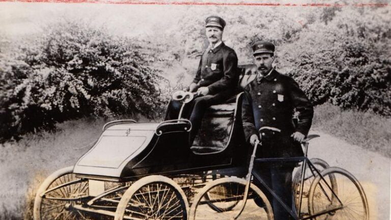 Boston Police’s Early Steam-Powered Cars