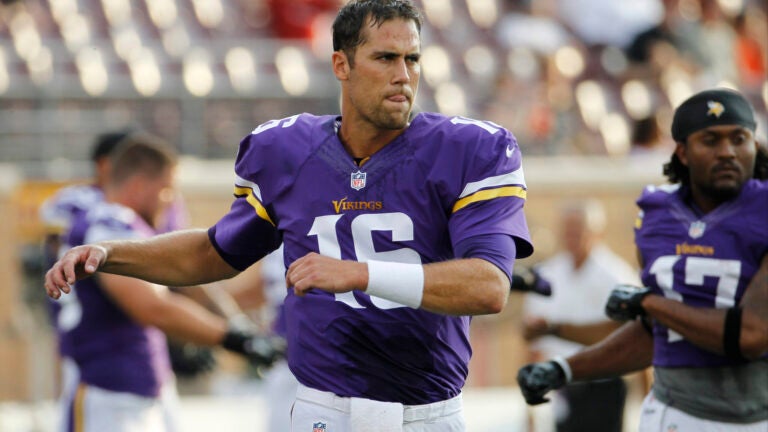 Lions sign Matt Cassel