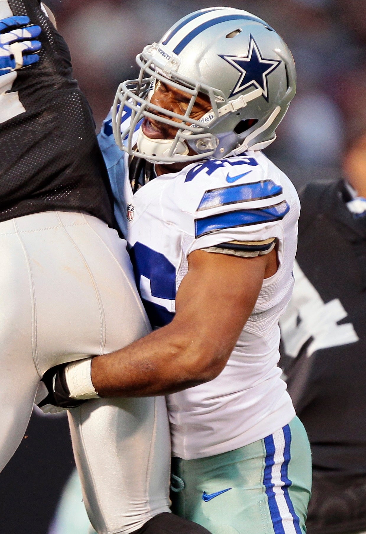 After Being Cut by Buccaneers, Brandon Magee Heads to Red Sox Camp
