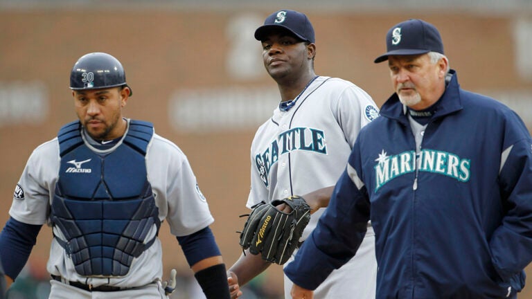 Red Sox name Carl Willis new pitching coach