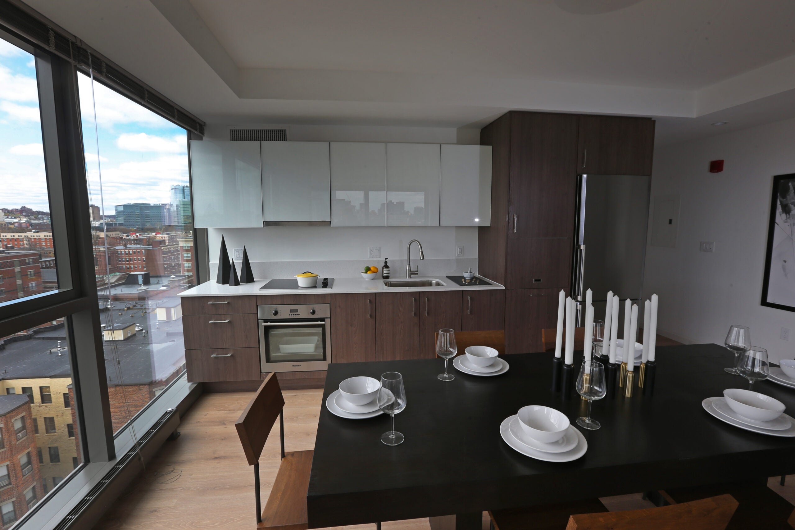 Viridian tower, overlooking Fenway, opens to immediate interest ...