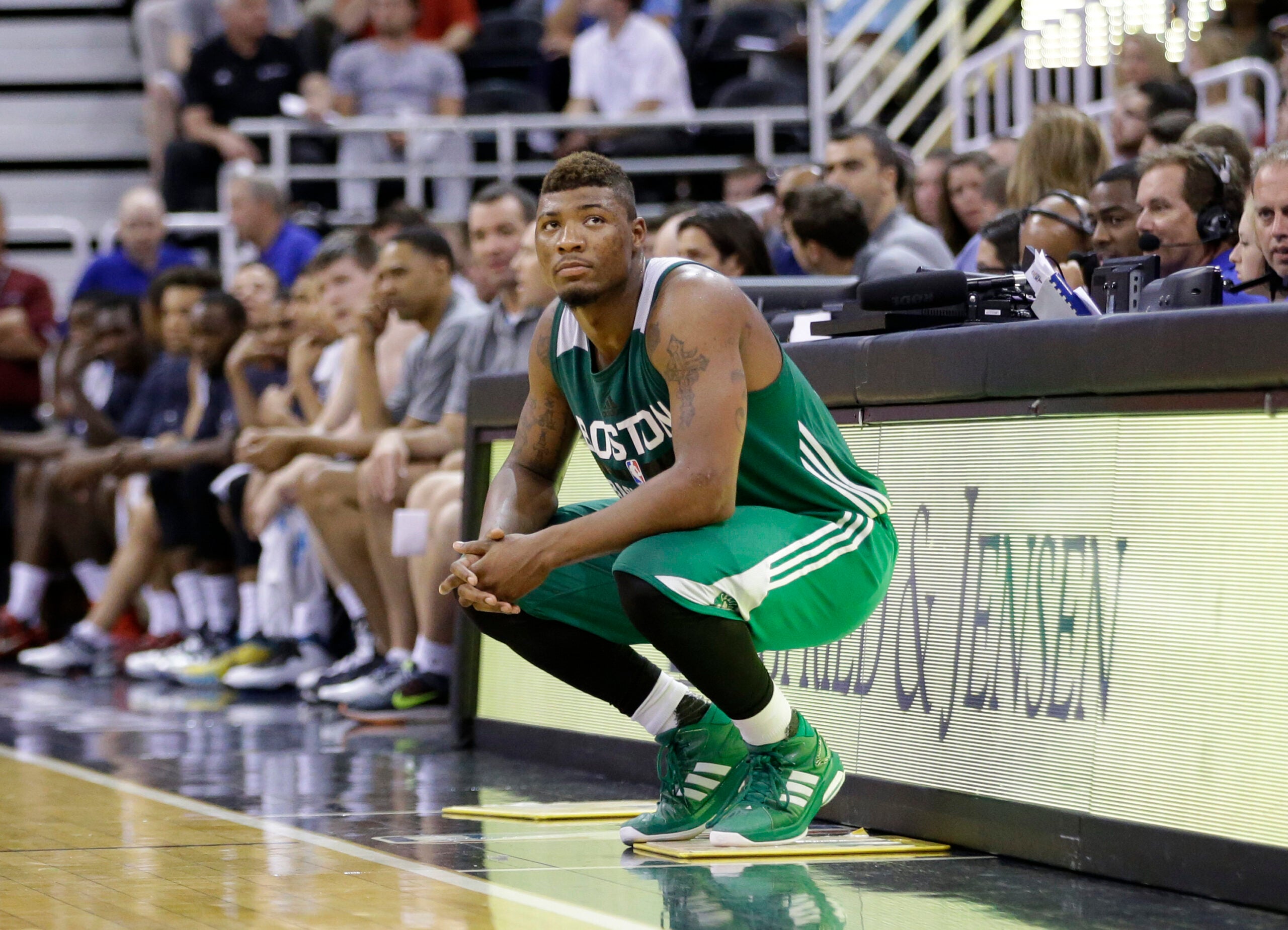 Marcus Smart stays positive after gnarly finger injuries