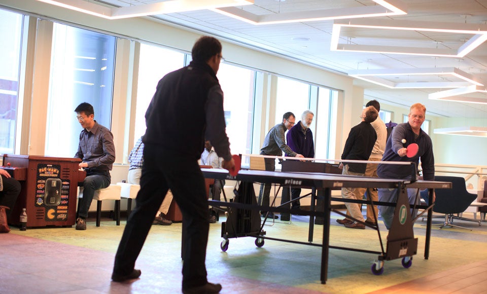 Is 11 a.m. the magic time for taking breaks at work?