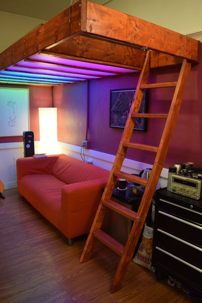 This MIT student turned a boring dorm room into a design masterpiece ...