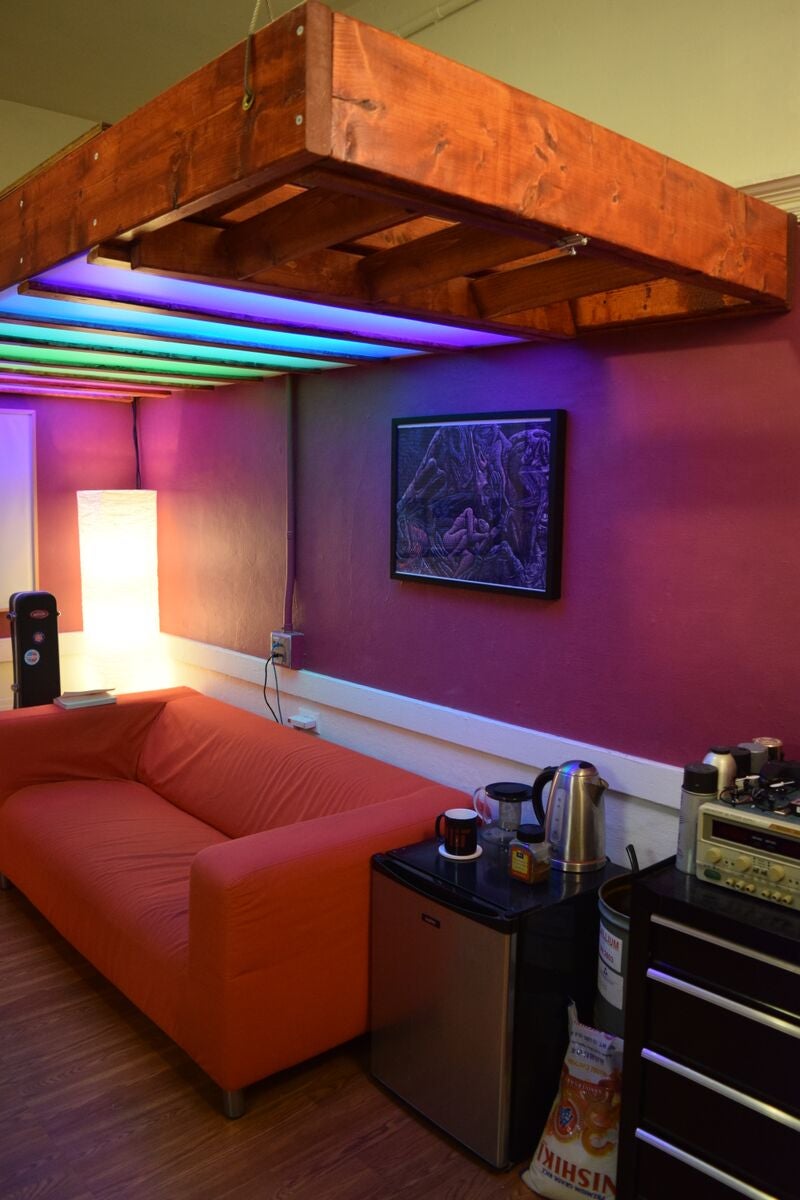 This MIT student turned a boring dorm room into a design masterpiece ...