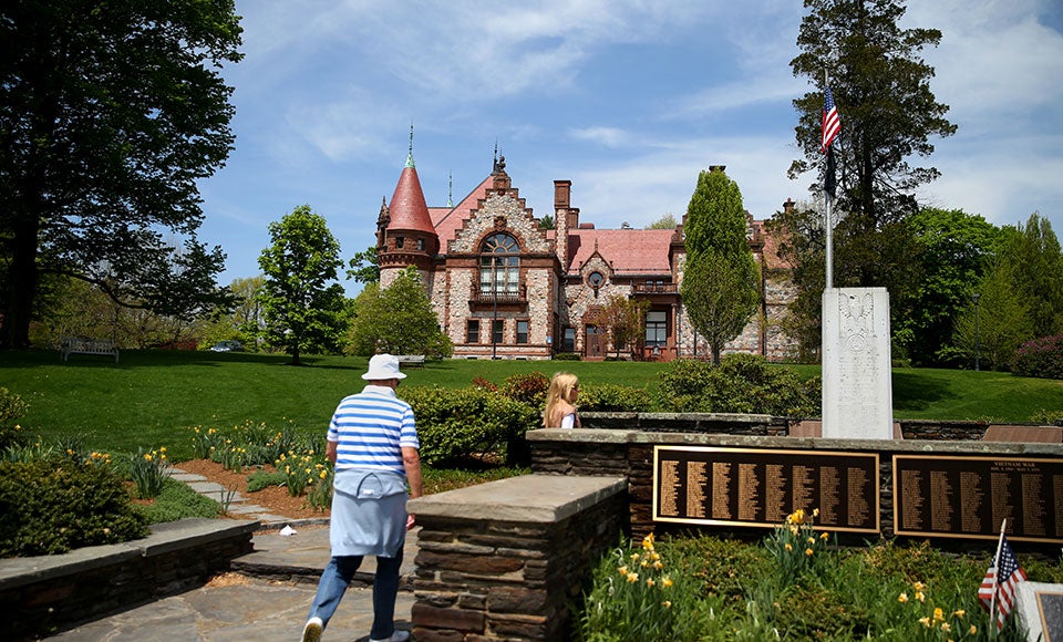 5 things to know about living in Wellesley - News - Boston.com Real Estate