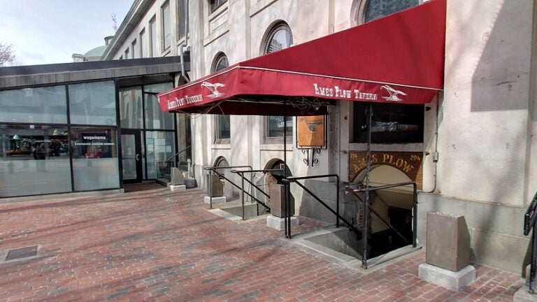 The Ames Plow Tavern in Faneuil Hall Marketplace will close after 40 years