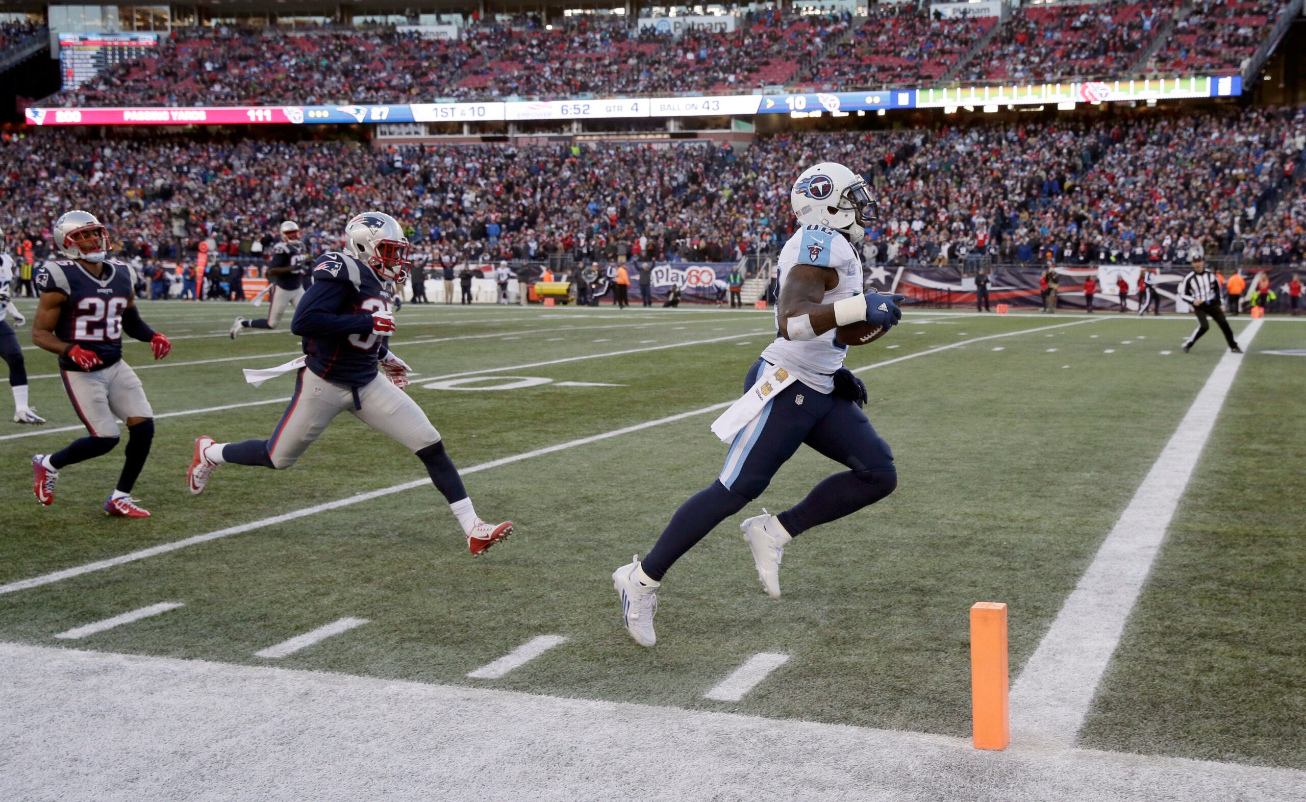 The Patriots are reportedly interested in tight end Delanie Walker