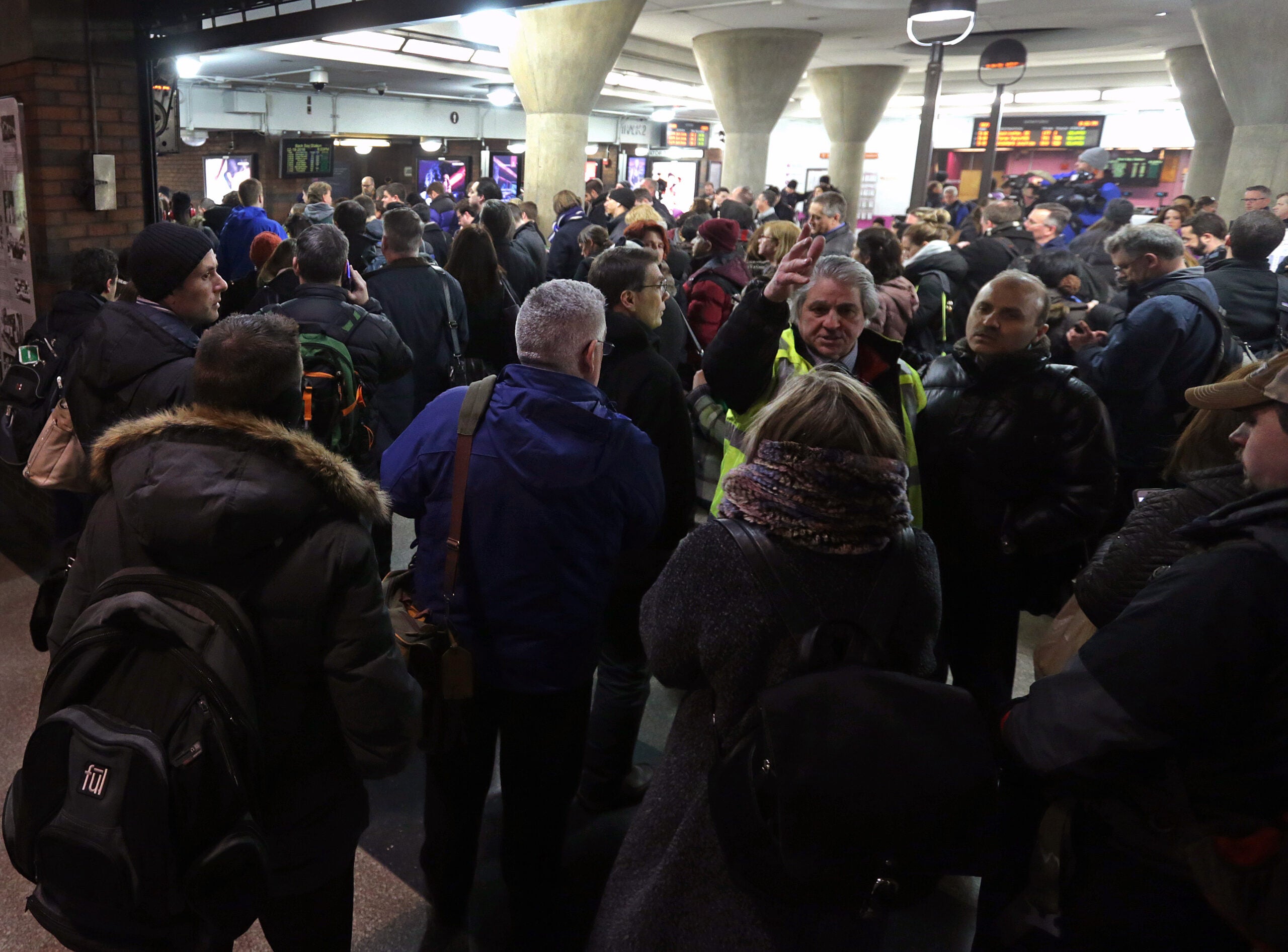 MBTA says ‘commuting problems will persist’ Friday morning