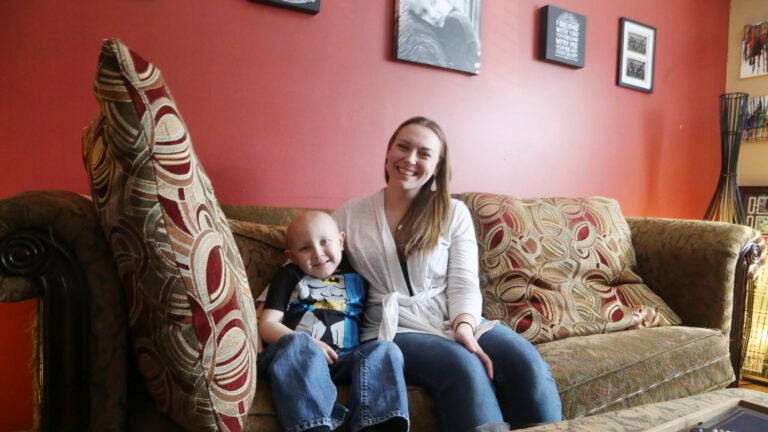 Dorian Murray, the boy behind #dstrong, has died of cancer