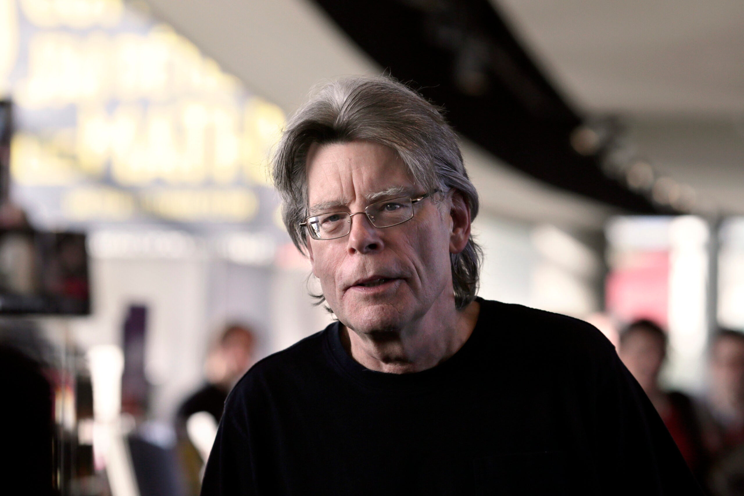 Stephen King says protective netting makes Fenway’s dugout seats feel ...