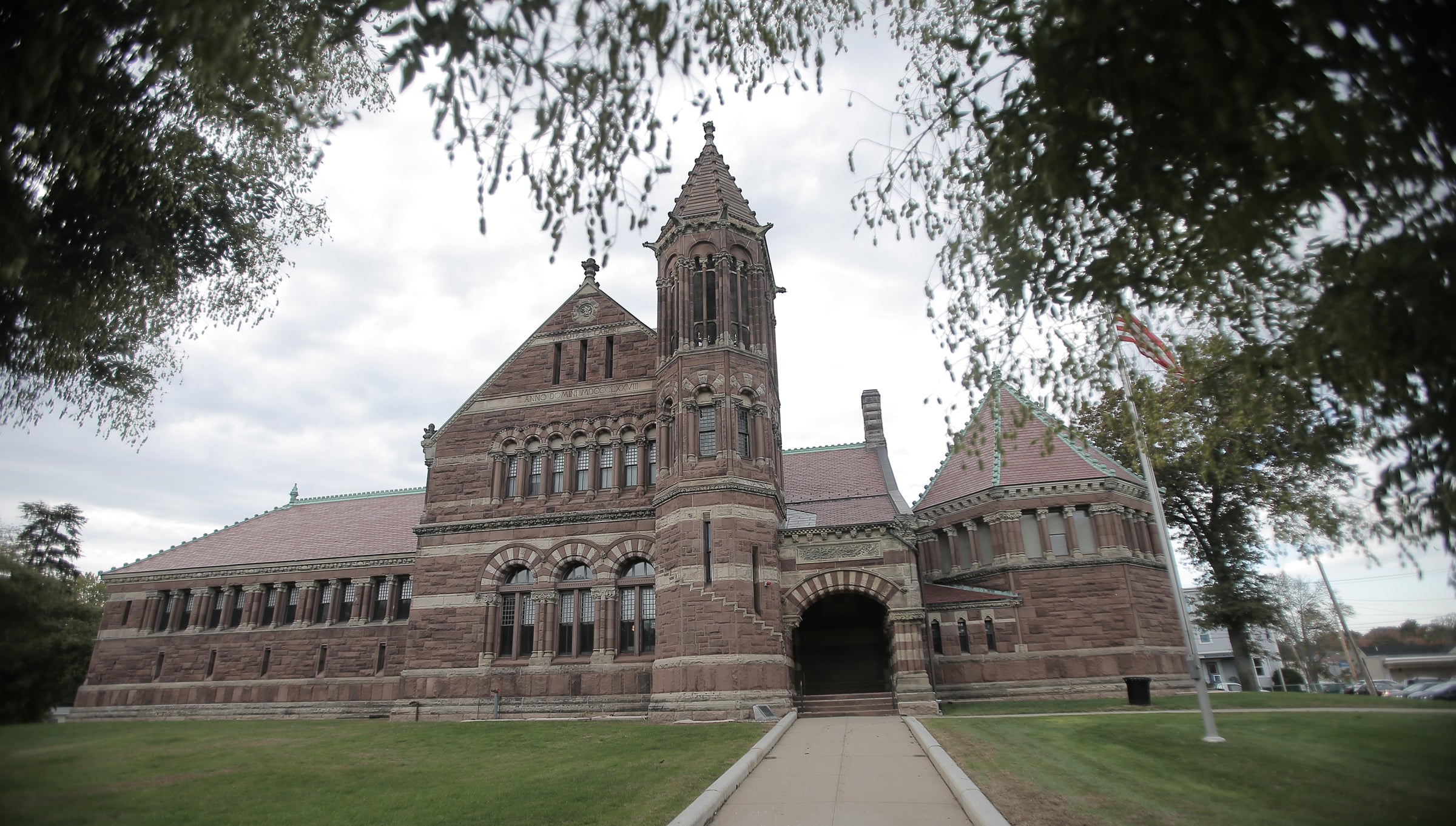 5 things to know about living in Woburn