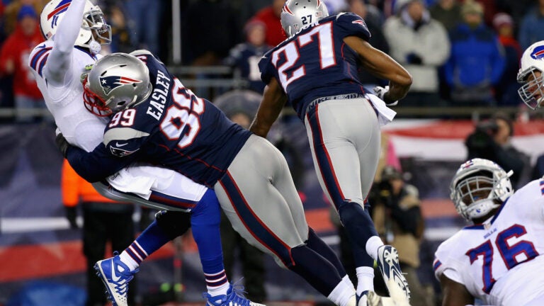 Morning Sports Update: Former Patriot Dominique Easley reportedly signs ...