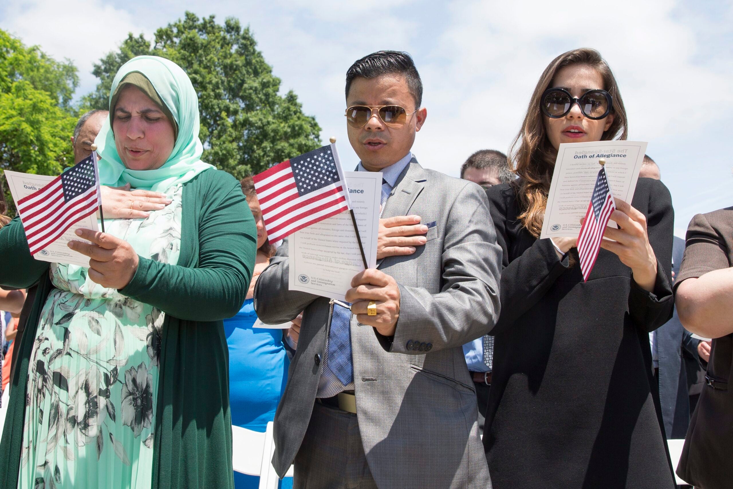 'Overwhelming surge' of immigrants are applying for citizenship