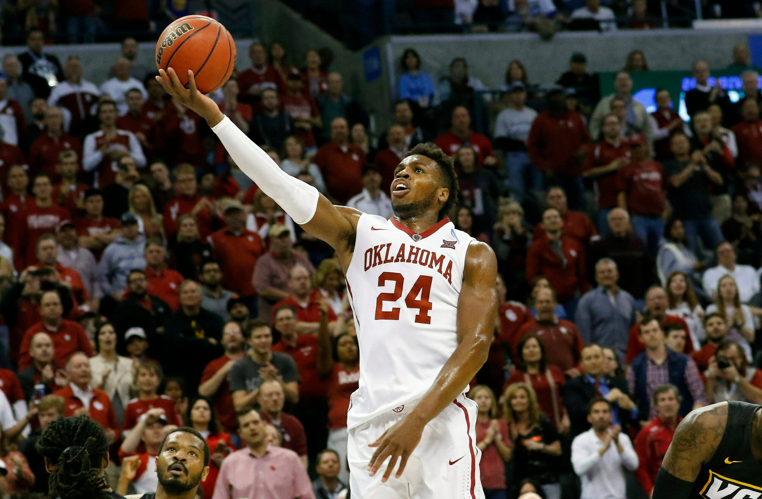 Buddy Hield made 85 of 100 3-pointers during his Celtics workout