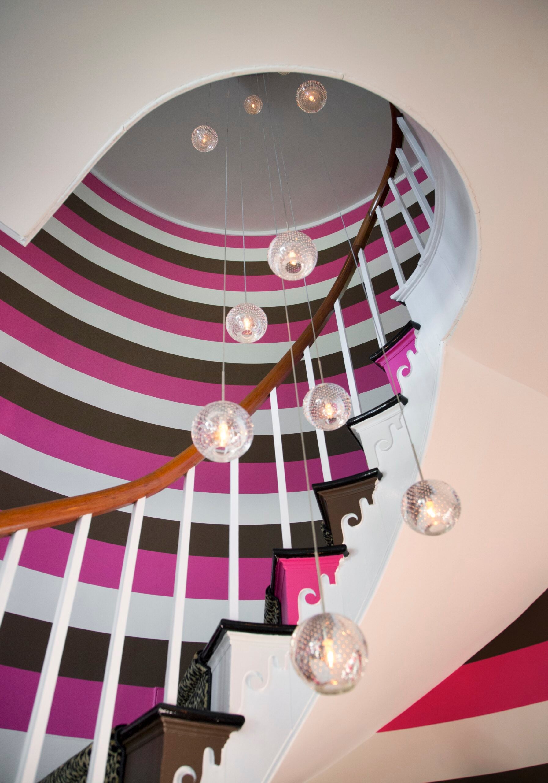 7 stunning staircases that rise to the occasion