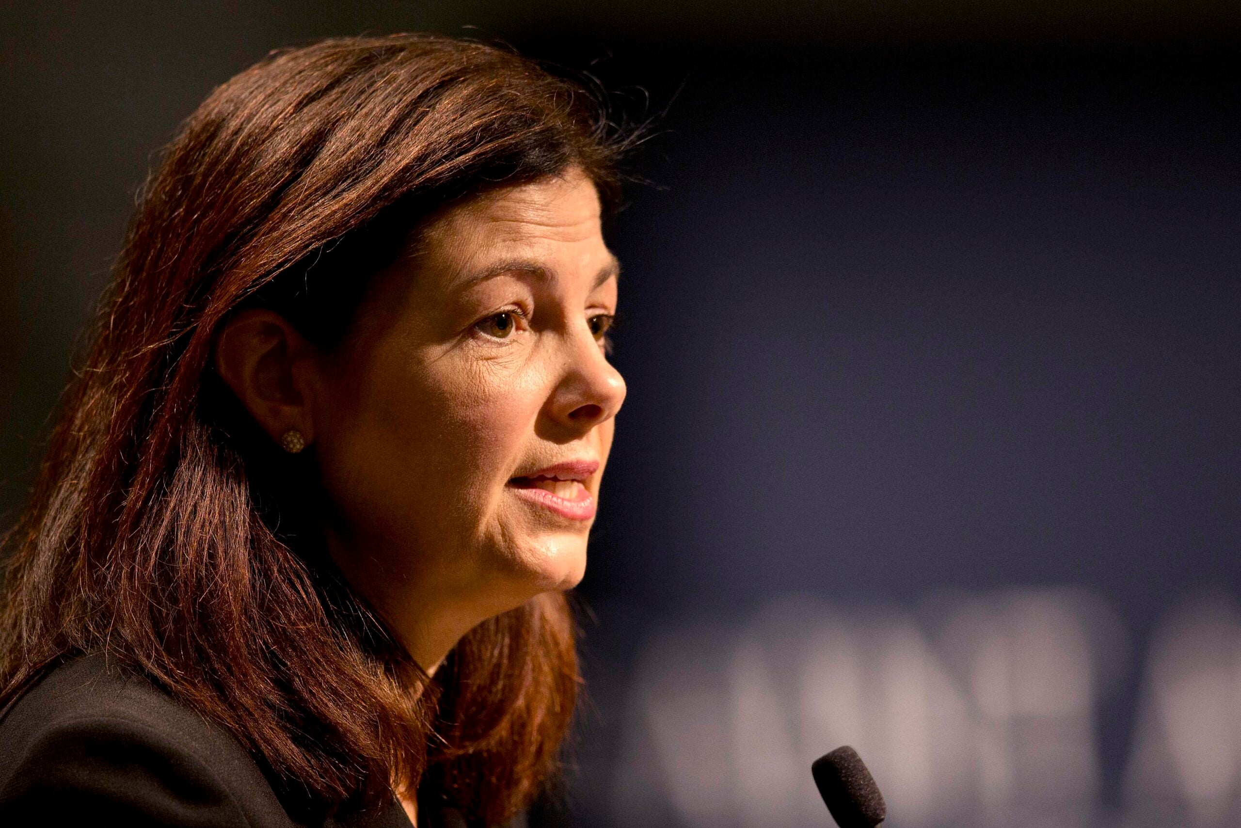 Sen. Kelly Ayotte's campaign hands out condoms at college campus