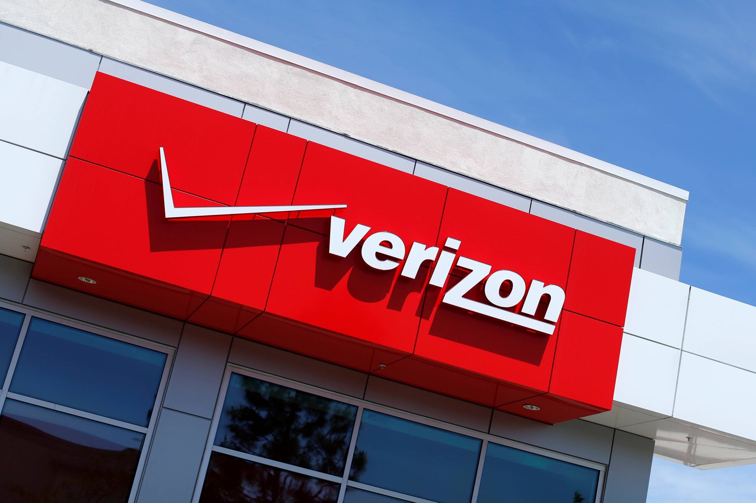 Verizon closing call centers 5 states, including New York