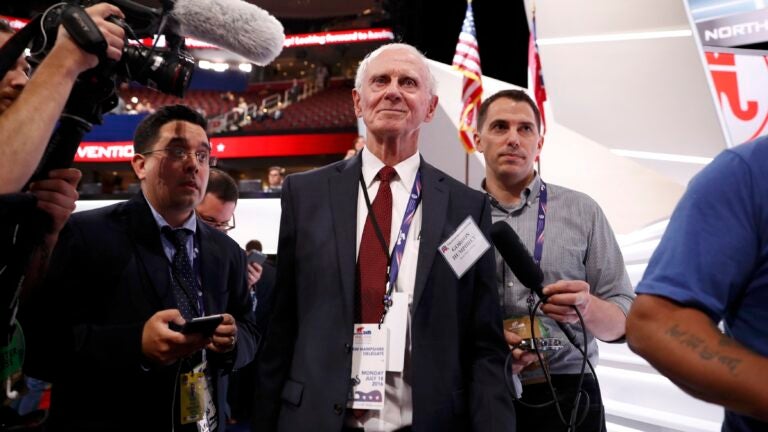 Gordon Humphrey, a former GOP US senator from New Hampshire, is asking ...