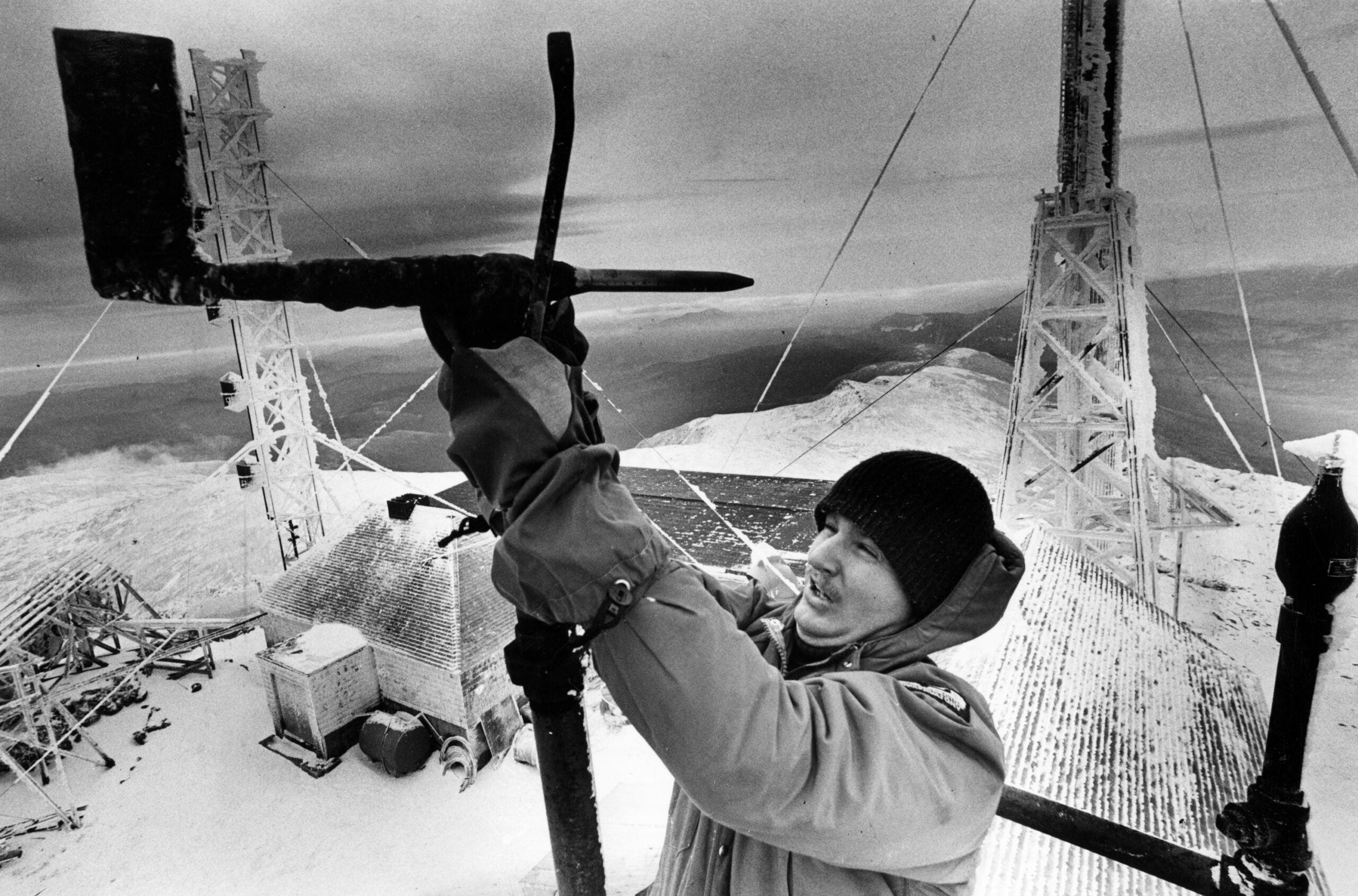 After 84 years, Mount Washington's observatory remains a truly 'extreme ...