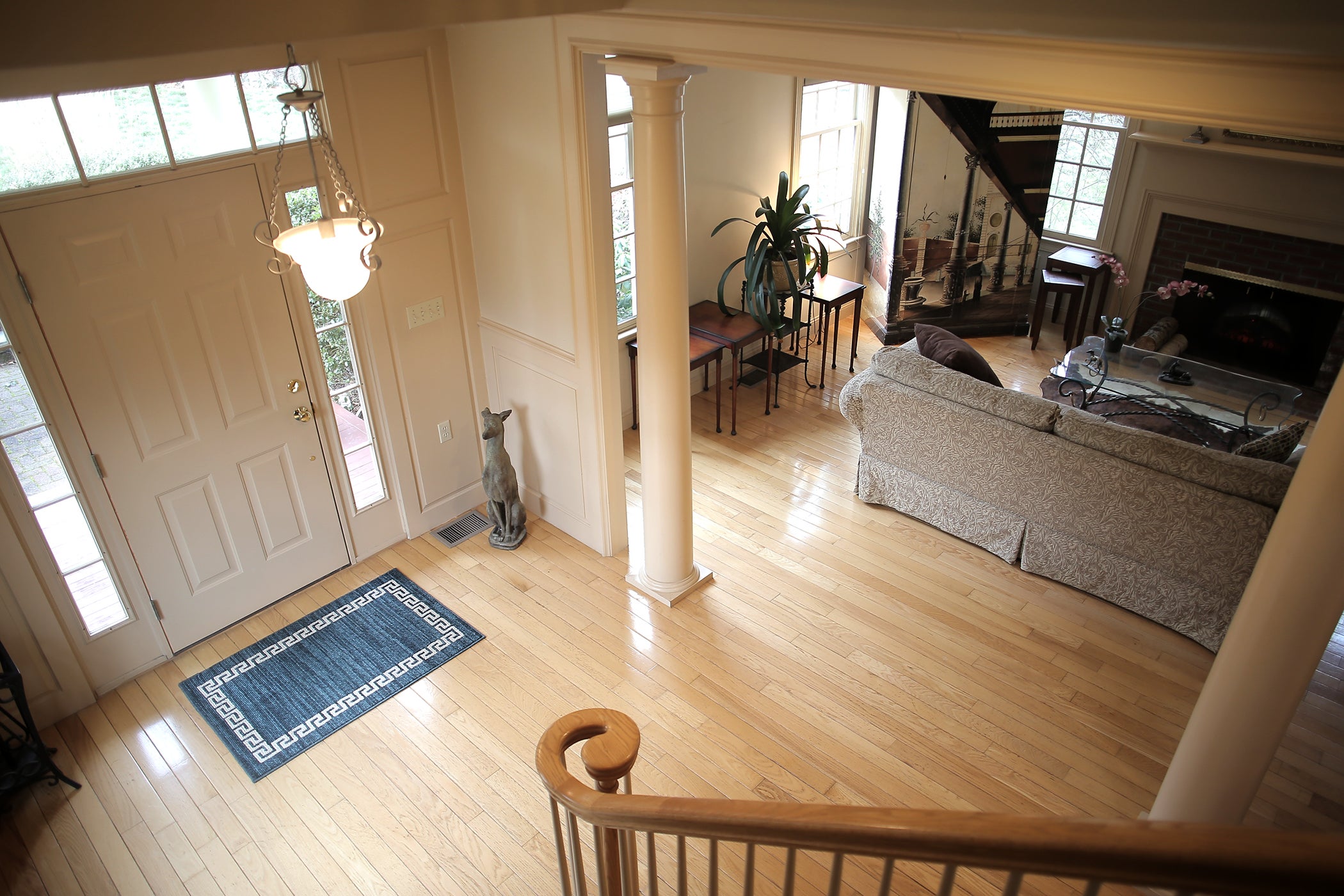 Home of the week: A Greek Revival in Dedham with en-suite baths for ...