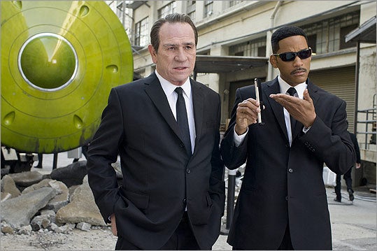 30 must-see alien invasion movies