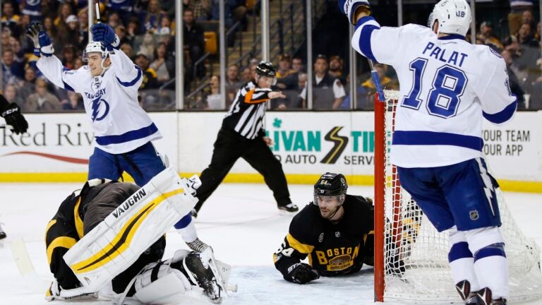 Nikita Kucherov scores 3, Lightning beat Bruins 6-3