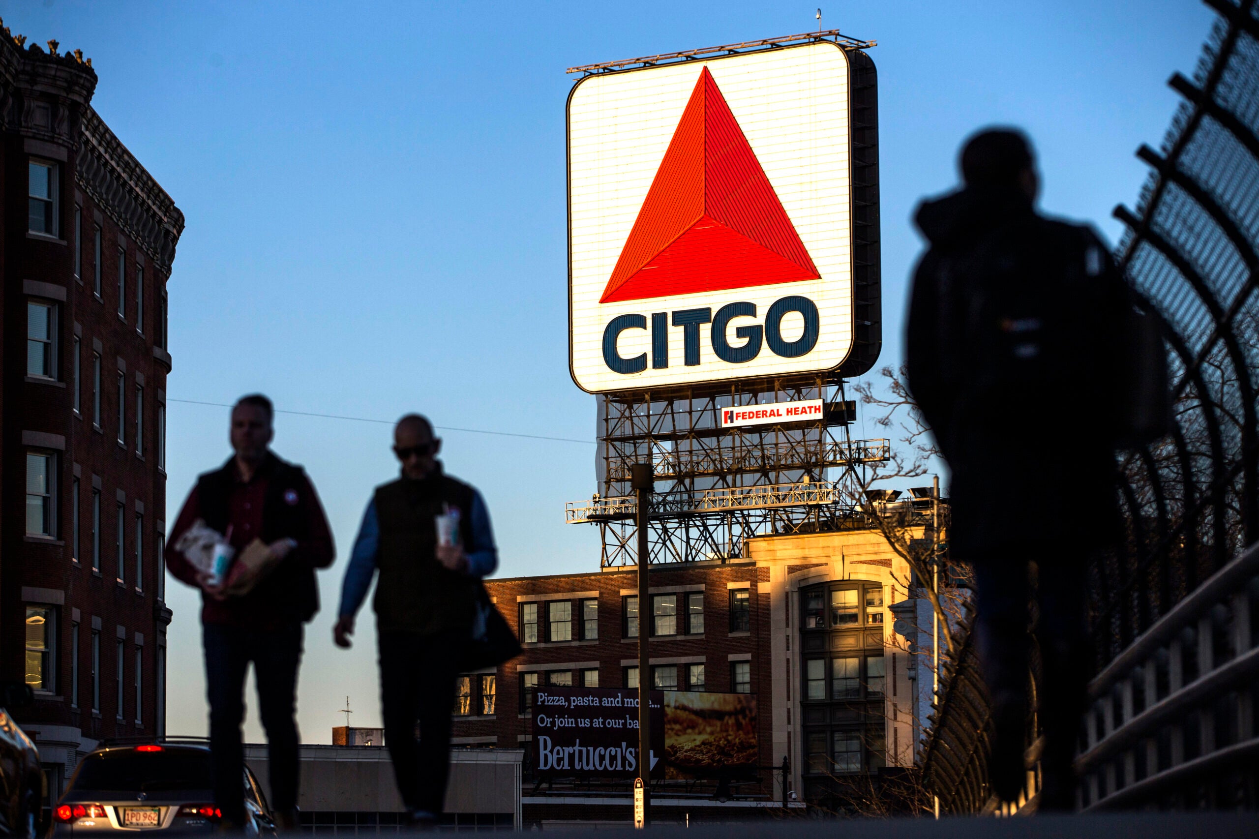 A deal has been reached to save iconic Citgo sign