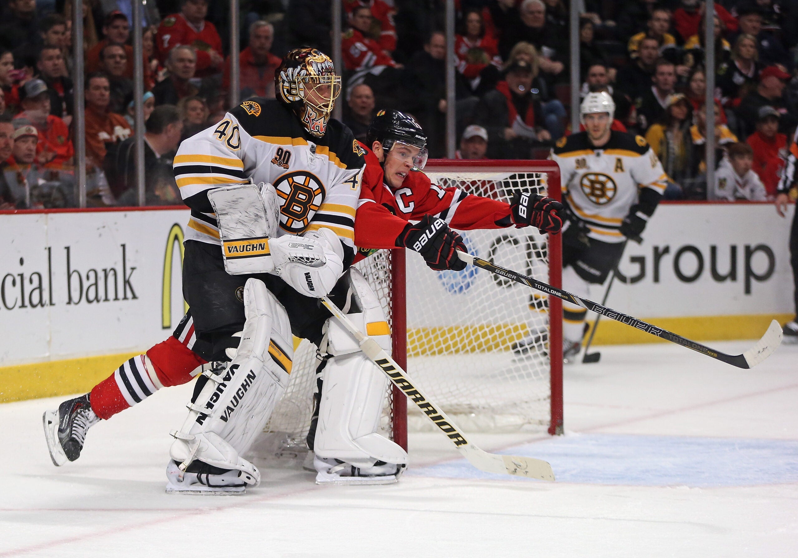 Blackhawks back at the Garden